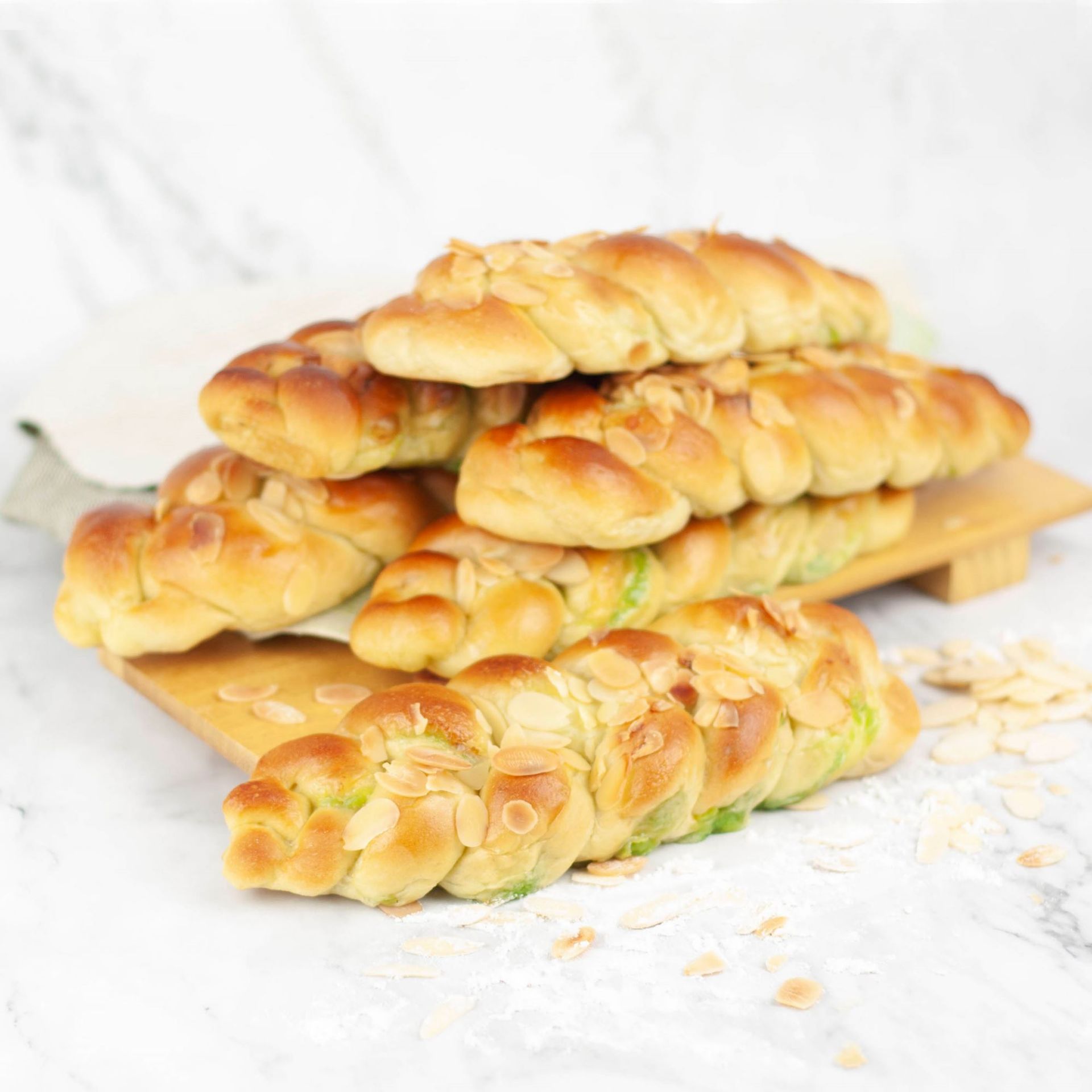 Tedboy | Online HALAL Bakery Shop | Door Step Delivery | Almond Kaya Bun