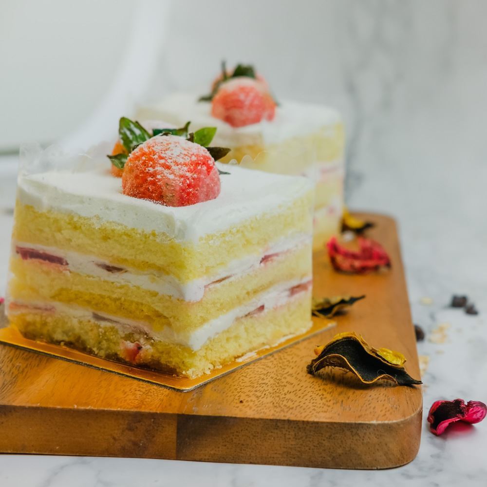 Tedboy | Online Bakery Shop | Door Step Delivery | Strawberry Shortcake ...